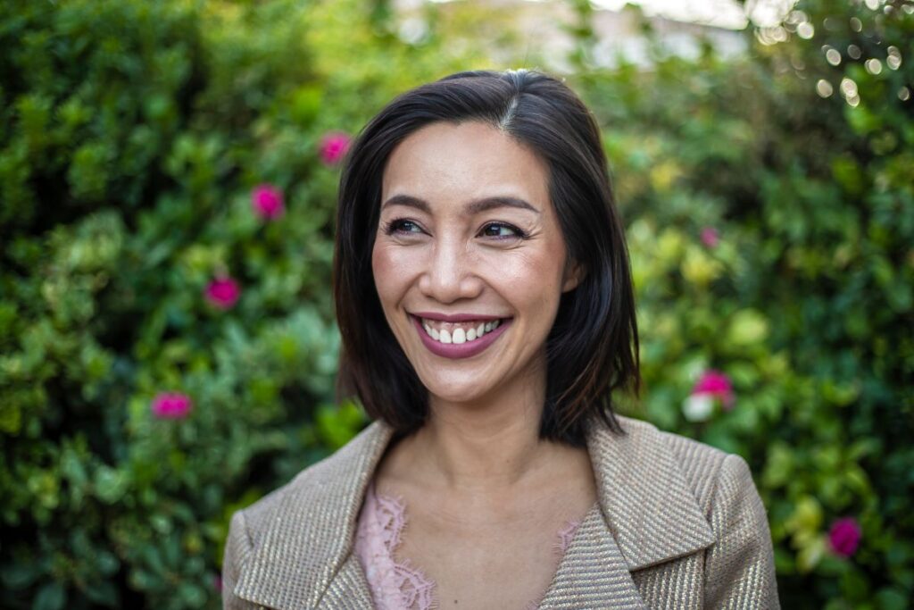 11 subtle signs that reveal high social status even if someone appears ...